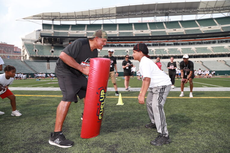 Back2Back Ministries